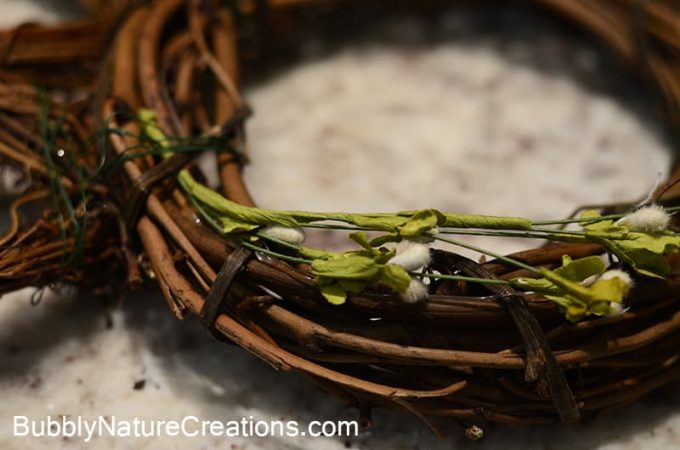 Bunny Wreath Tutorial! {Easter Craft Ideas}