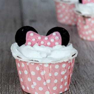 Minnie Mouse Mini Cheesecakes! ⋆ Sprinkle Some Fun