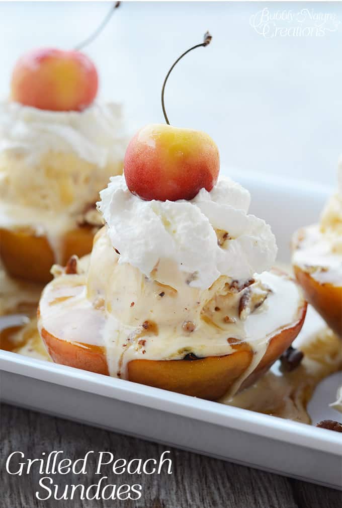 Grilled Peach Sundaes with Praline Sauce ⋆ Sprinkle Some Fun