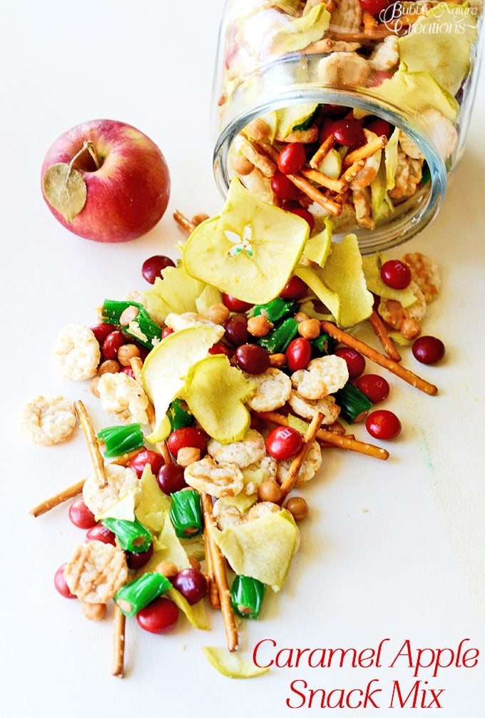 Caramel Apple Snack Mix ⋆ Sprinkle Some Fun