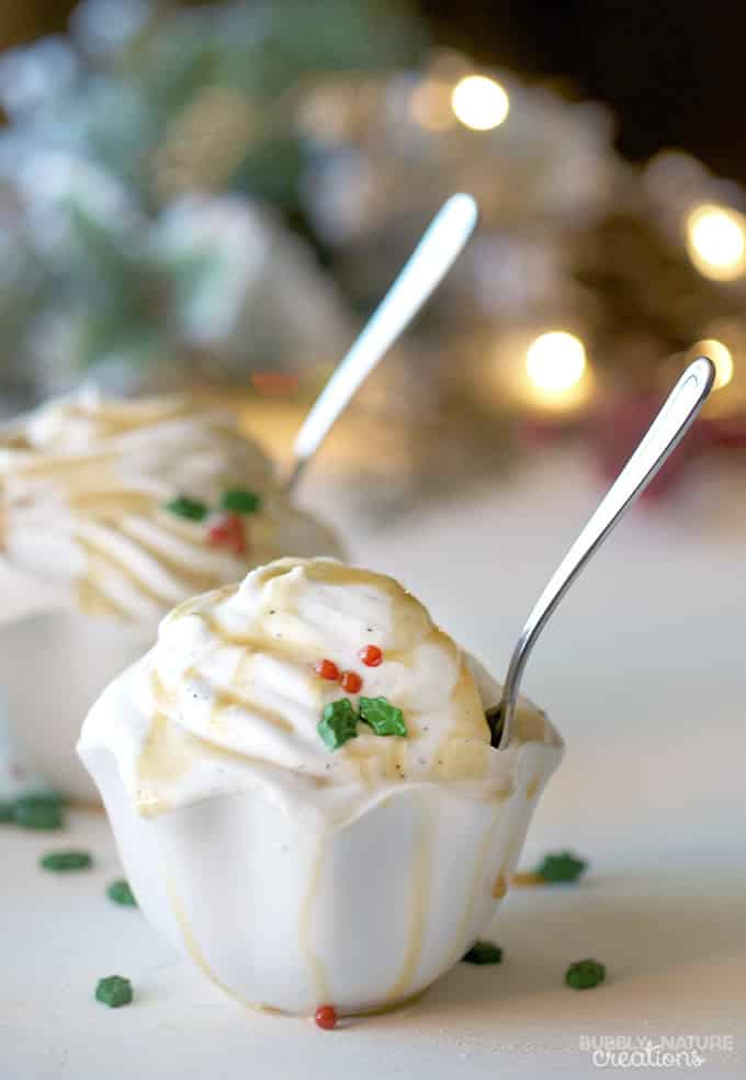 Vanilla Chai Tea Cupcakes w/ Vanilla Chai Mousse Topping! ⋆ Sprinkle ...