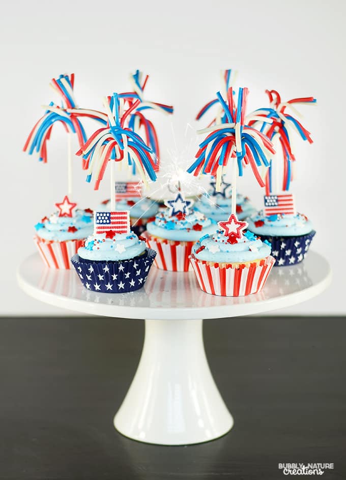 Candy Sparklers Cupcakes ⋆ Sprinkle Some Fun