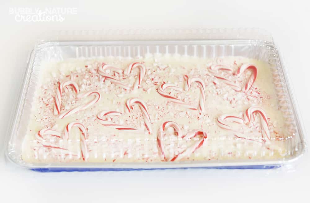 Peppermint Heart Bark ⋆ Sprinkle Some Fun