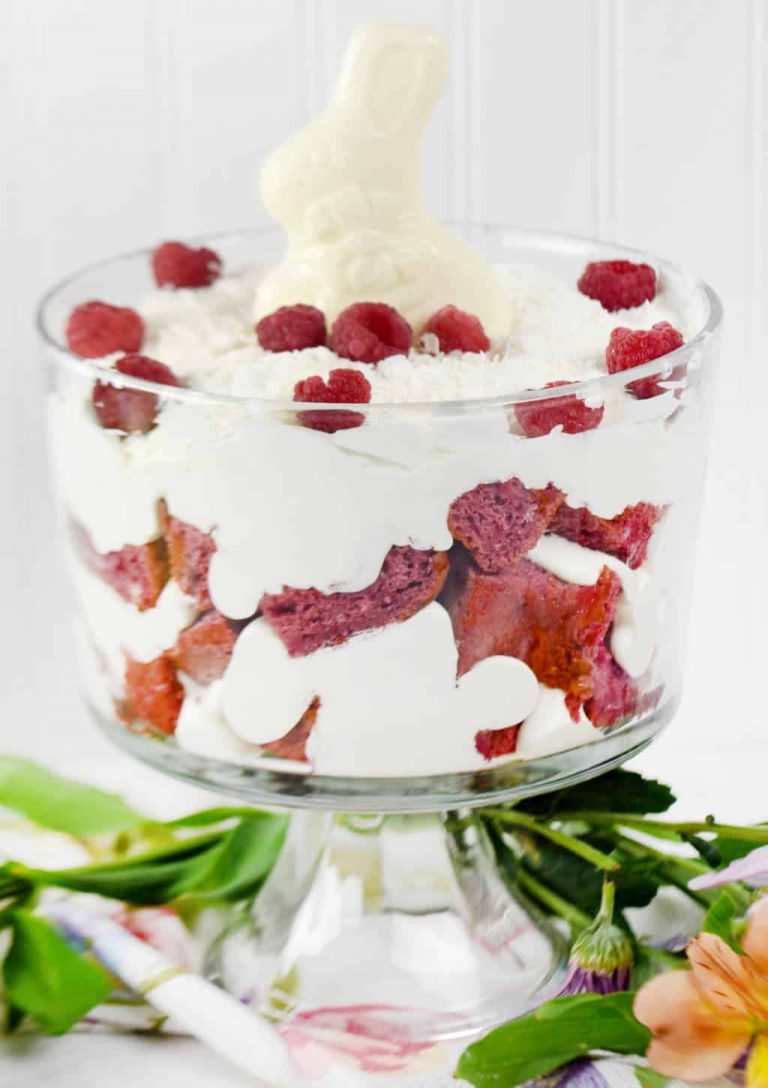 White Chocolate Raspberry Bunny Fluff Trifle ⋆ Sprinkle Some Fun