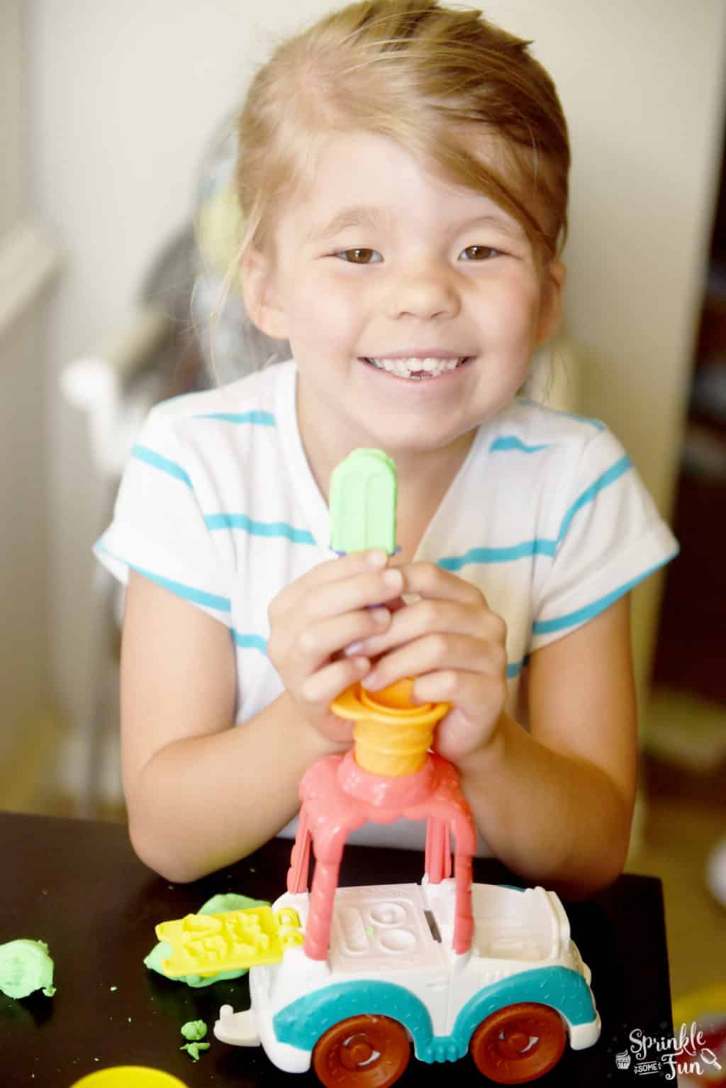 Encouraging Imaginative Play with Play-Doh ⋆ Sprinkle Some Fun