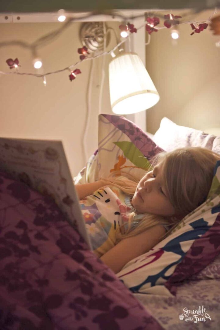 Reading Lamps for Bunk Beds & Fun Library Trips ⋆ Sprinkle Some Fun