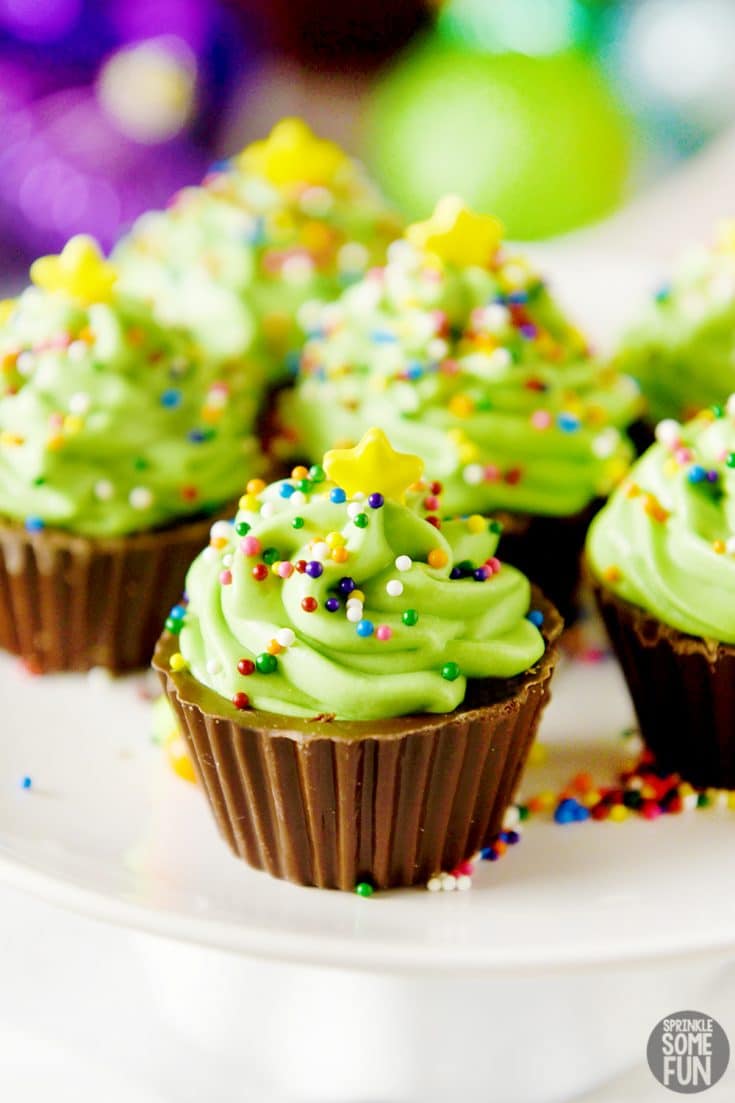 Christmas Tree Cheesecake Mousse Cups ⋆ No Bake Christmas Dessert ⋆ ...